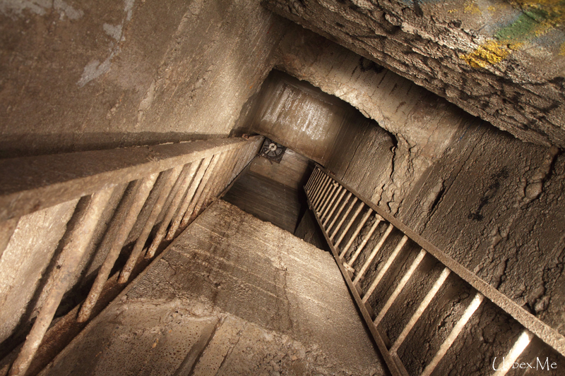 Sous Terre / Urbex.Me - Reportages Exploration Urbaine